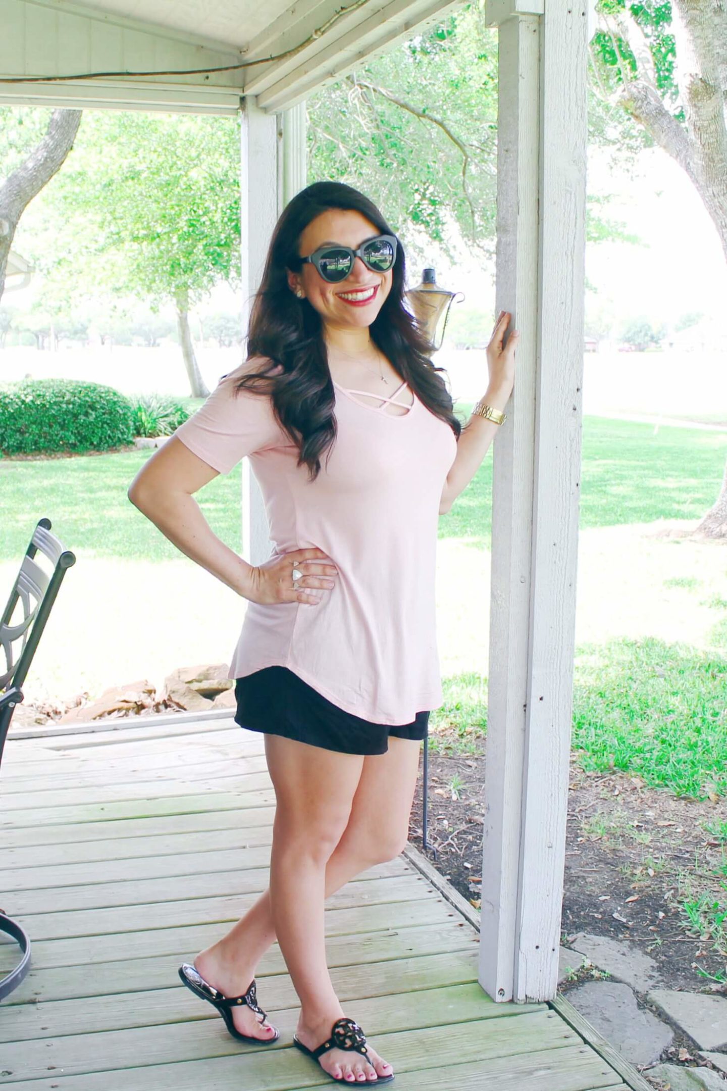 Mom Style: Weekend Wear With Pink Blush and $50 Giveaway - Seven Graces