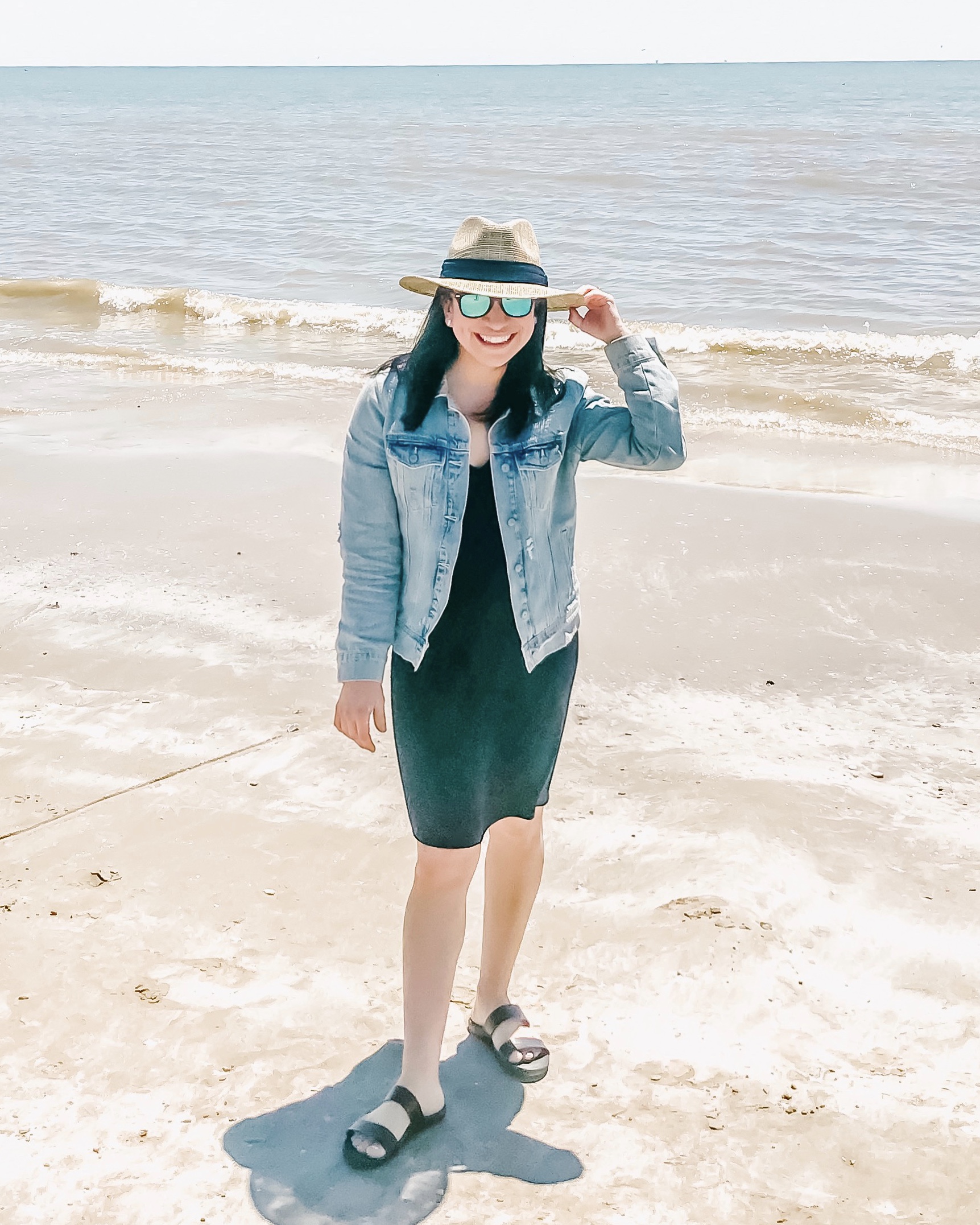 30+ Outfit Ideas for Spring & Summer - Seven Graces